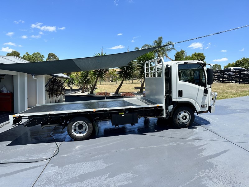 2022 ISUZU NPR 65-190 for sale