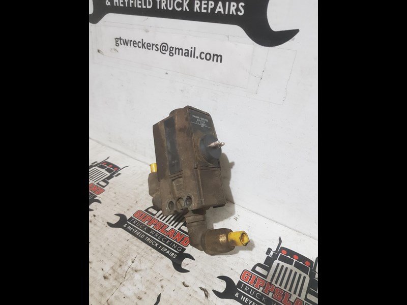 KNORR BREMSE MAGNETVENTIL EA1152 KNORR-BREMSE EA1152 for sale