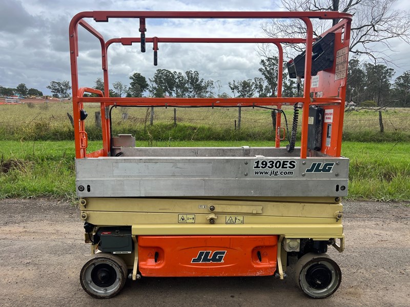2012 JLG 1930ES for sale