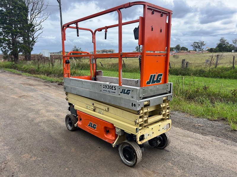 2012 JLG 1930ES for sale
