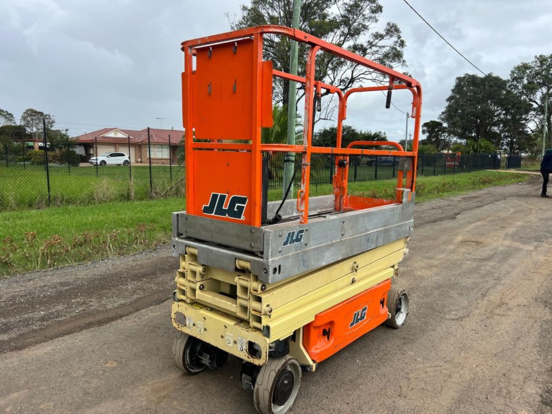 2012 JLG 1930ES for sale