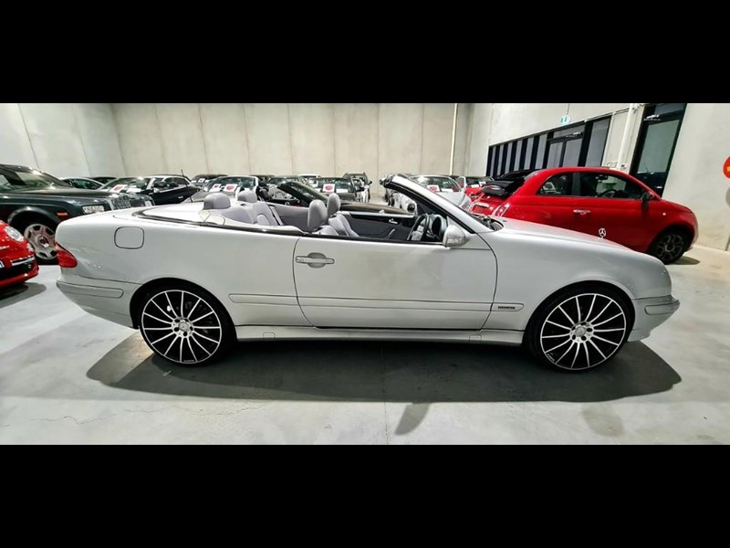 2000 MERCEDES-BENZ CLK A208 for sale