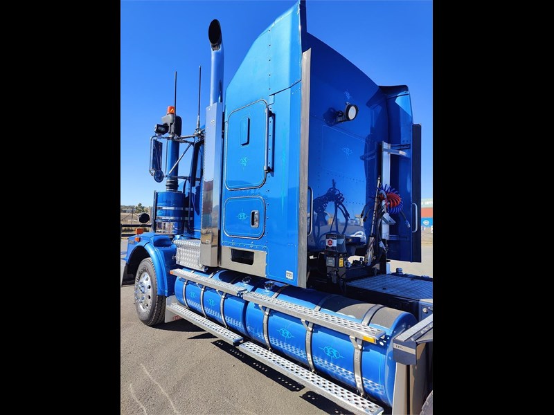 2018 KENWORTH T659 for sale
