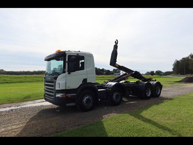 2012 SCANIA P400 for sale