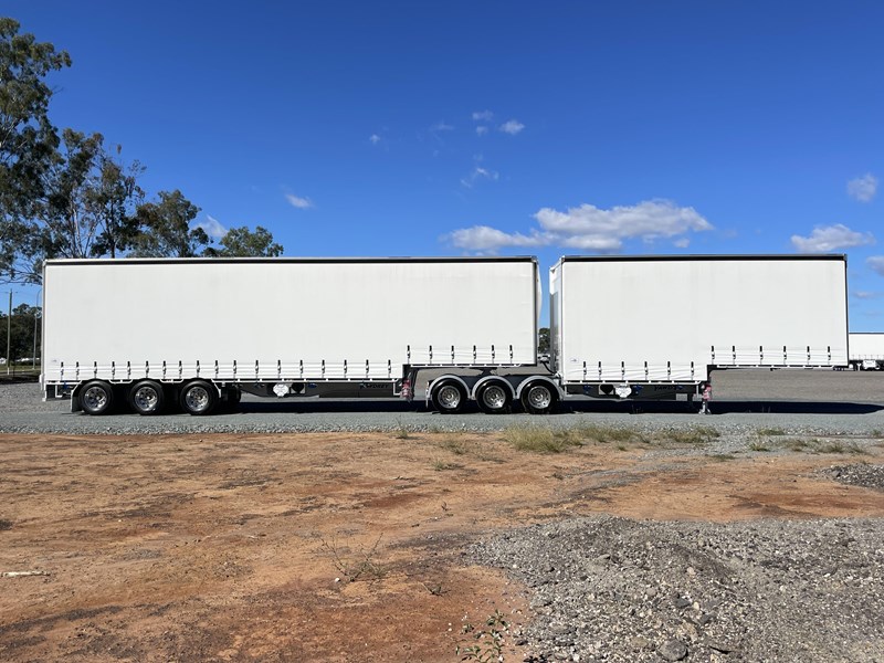 2022 VAWDREY 34 PALLET DROP DECK CURTAINSIDER B DOUBLE for sale