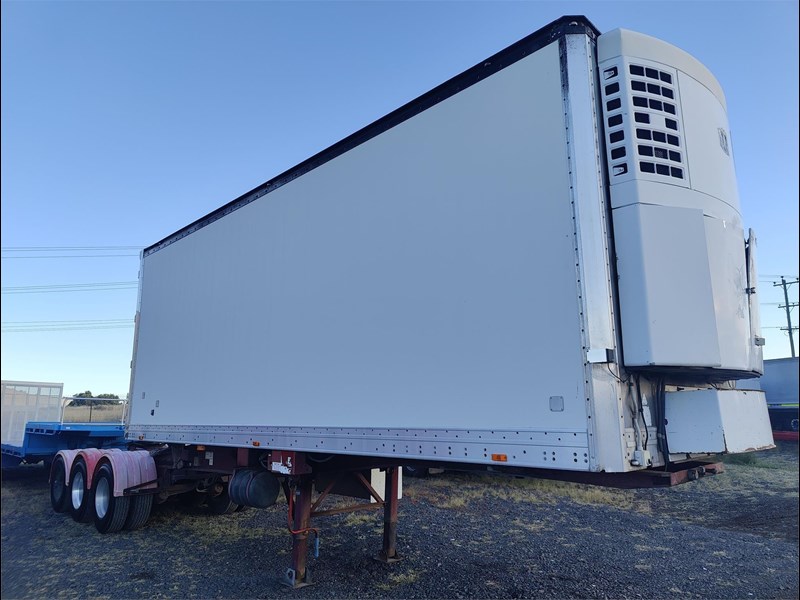 2002 MAXITRANS 34 PALLET B DOUBLE FRIDGEVANS for sale