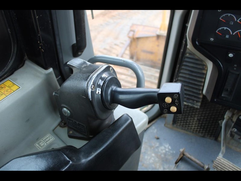 2006 CATERPILLAR D6R LGP SERIES III SWAMP DOZER for sale