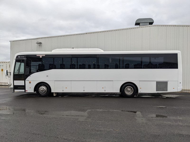 2015 HINO RN8J P&D COACHWORKS AUTOMATIC 54 SEATER BUS for sale