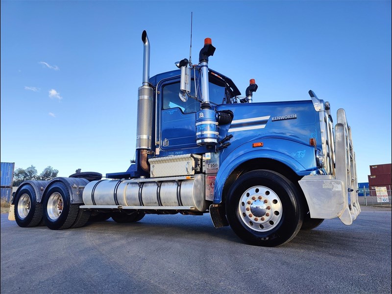 2003 KENWORTH T950 for sale