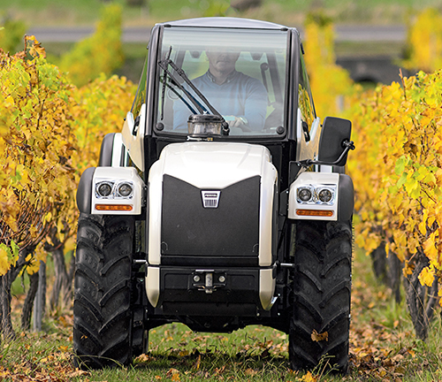 Review: Ferrari Sky Jump V95 tractor