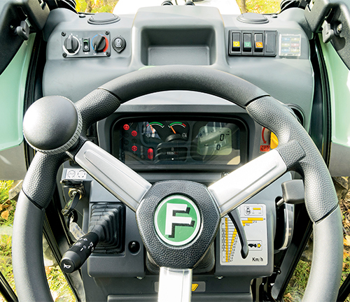 Review: Ferrari Sky Jump V95 tractor